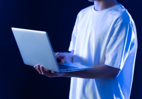 2ちゃんねるの掲示板の歴史から悪質な書き込み対策まで徹底解説